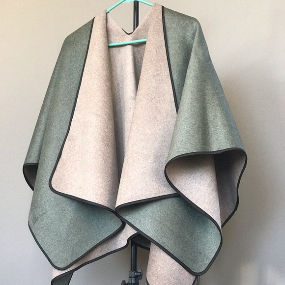 Beryll | Tops | Beryll Reversible Cape Poncho | Poshmark